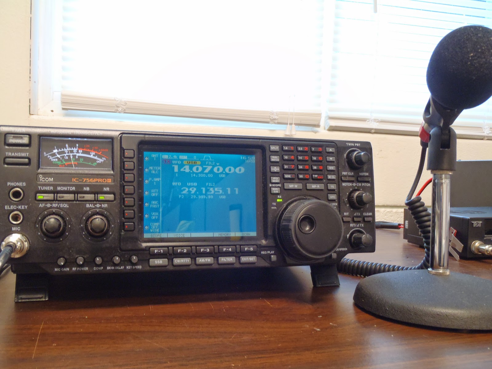A Look At Ham Radio