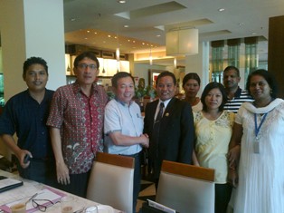 ABU BOKAR TAMBAK,S.Ag, M.Hum