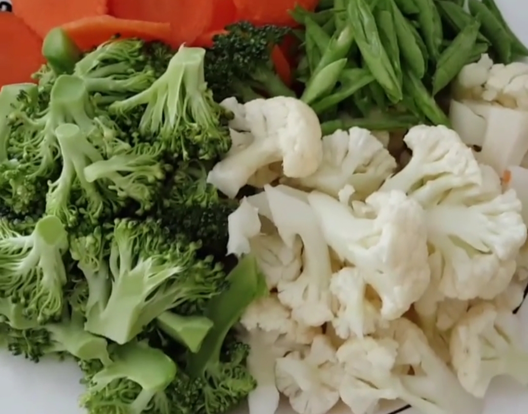 SUMBER ILHAM: KHASIAT BUNGA KUBIS UNTUK KESIHATAN