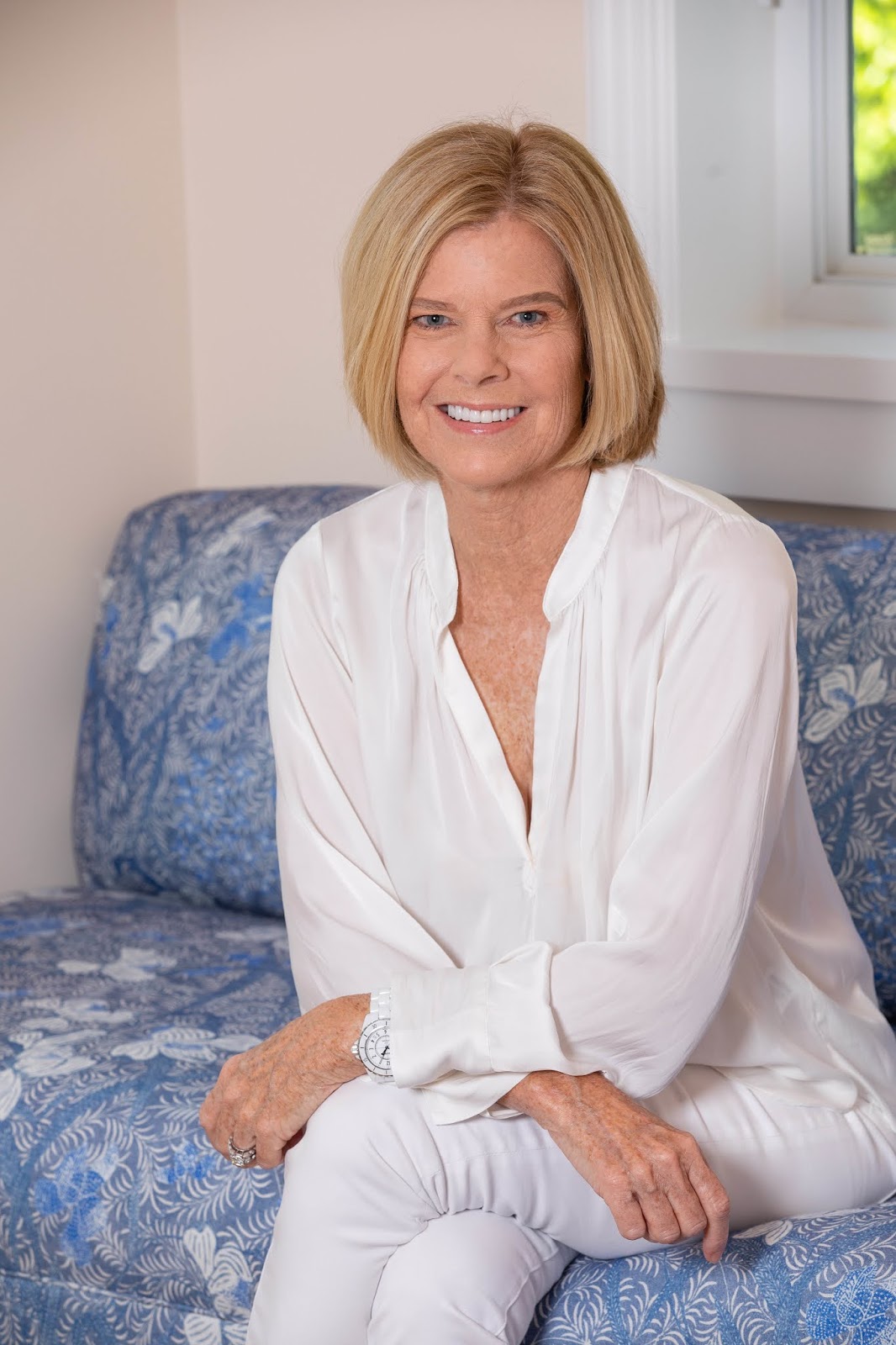 Chick Lit Central: Mary Simses steals our hearts...plus a book giveaway