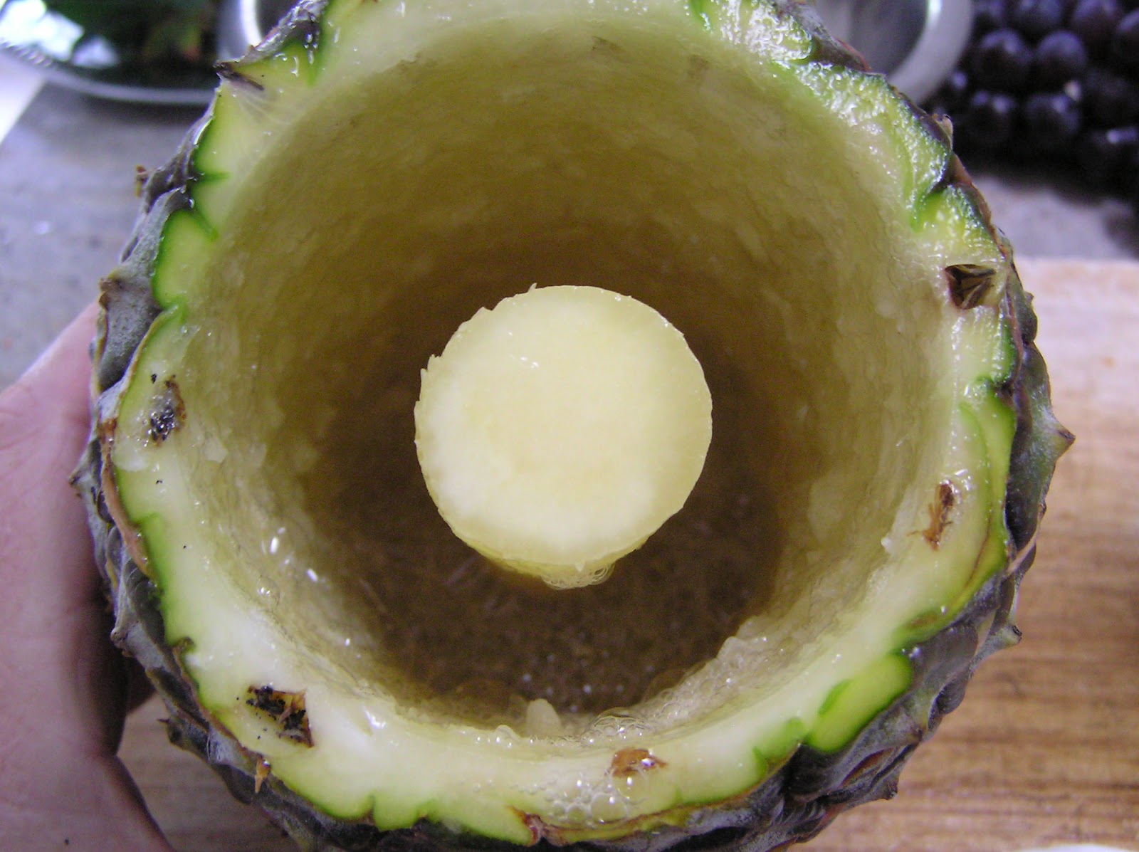 Neesie Natters: Fresh Fruit Platter