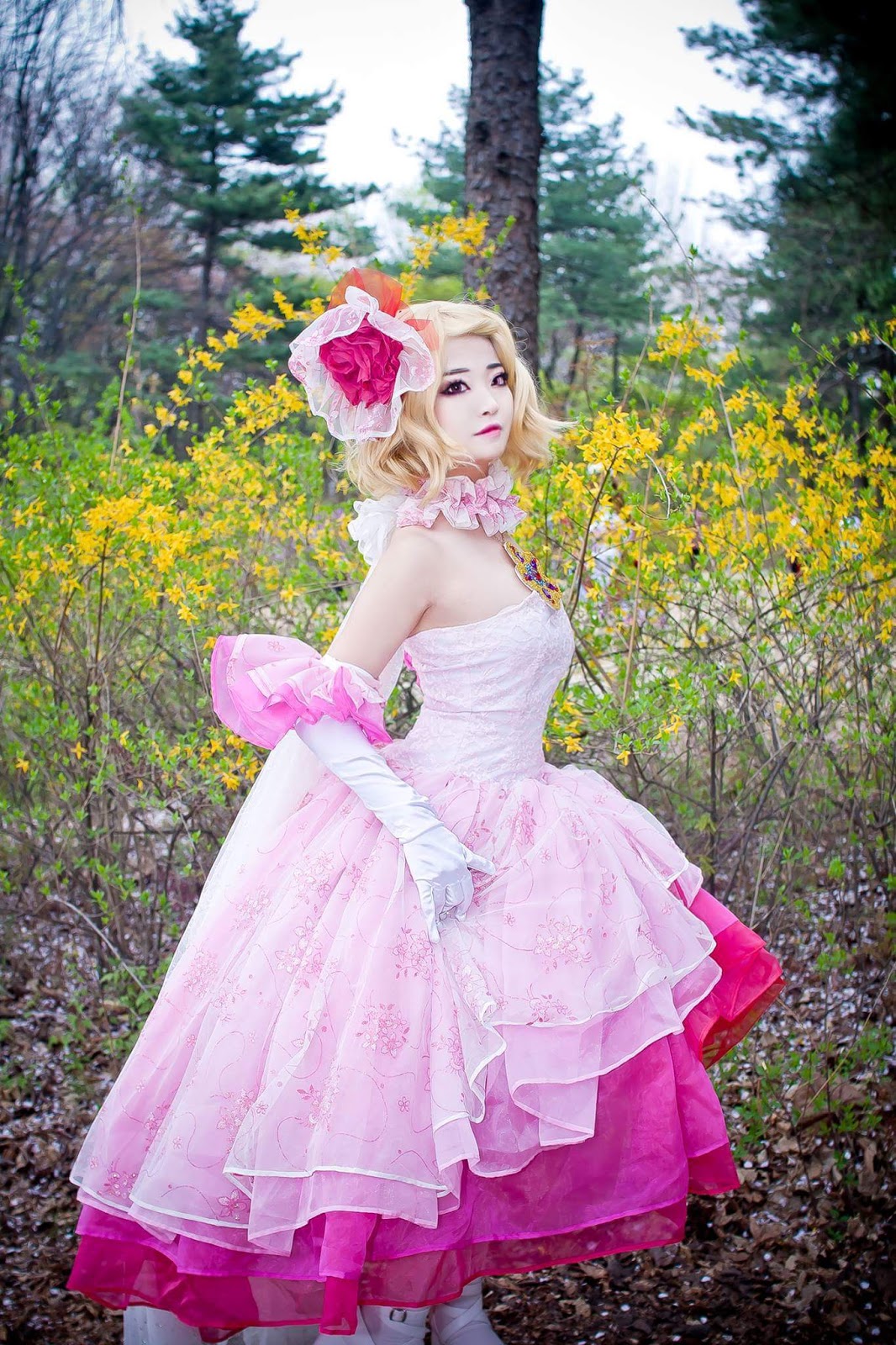 Korean Cosplayer: Mikako Koda - Neighborhood Story