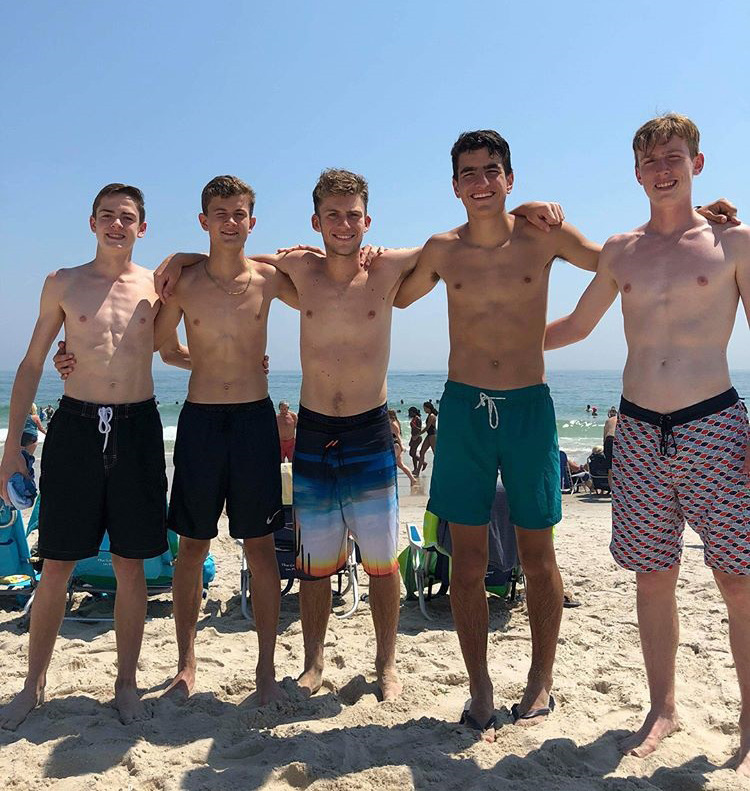 Bonus Post - Large Groups of (mainly) Fit Guys