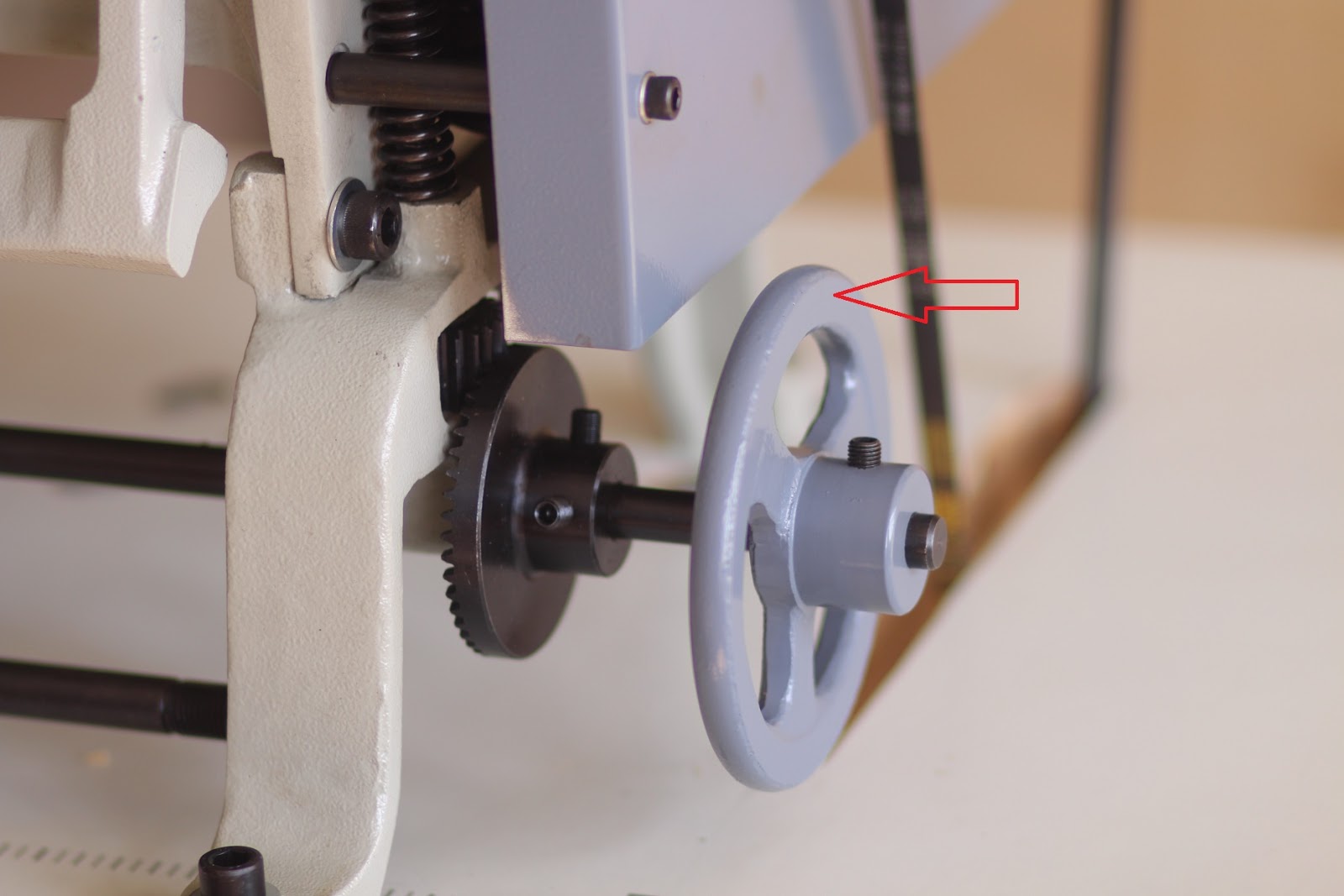 Heavy duty industrial sewing machines: How to set CowBoy 8020 ...