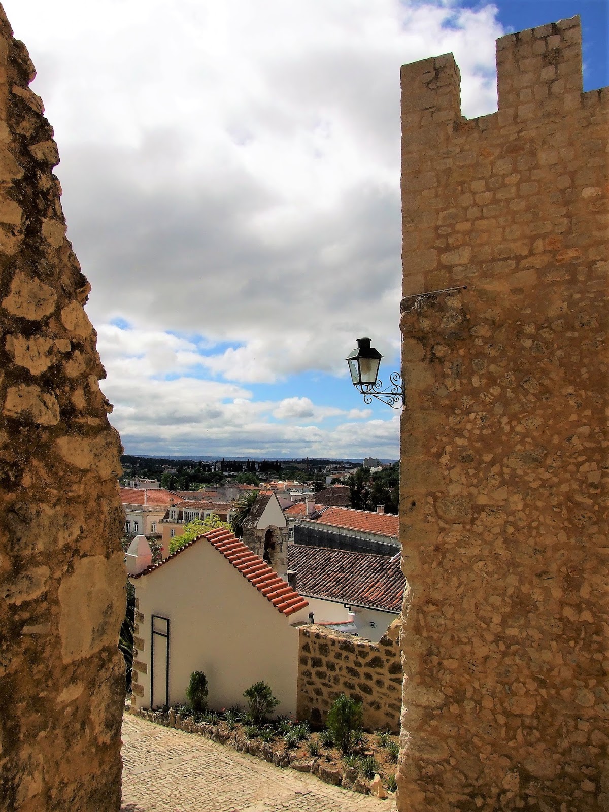 De Manta no Sofá: Lugares - Torres Novas e Tomar, com visita ao Castelo ...