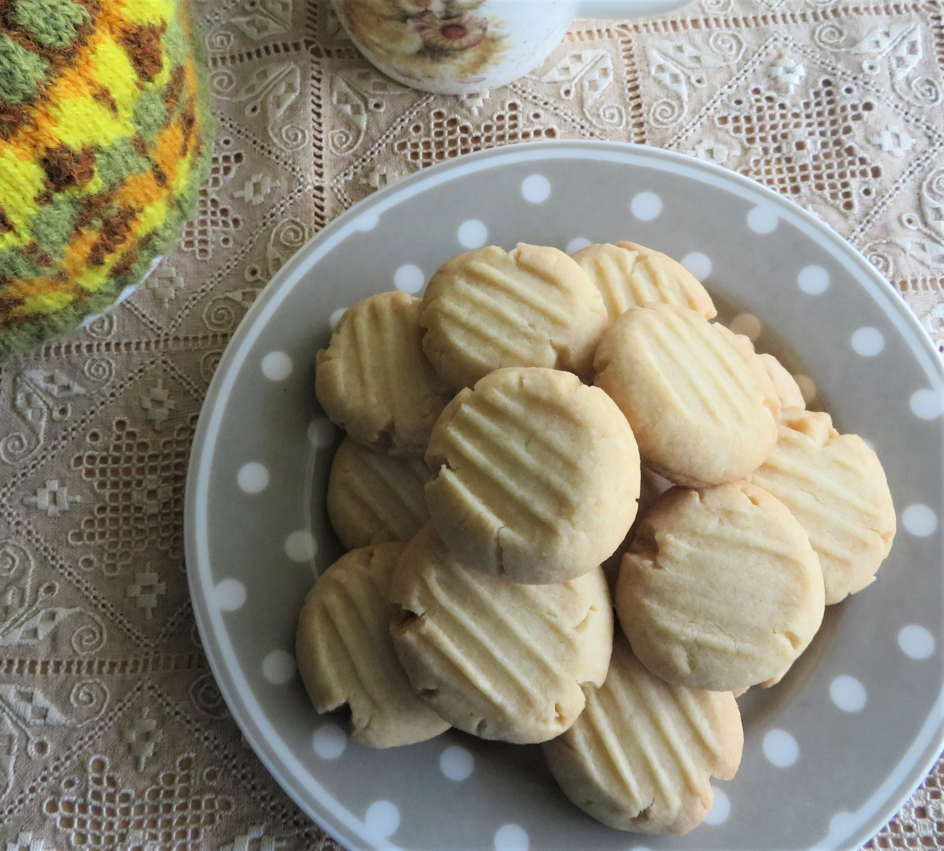 Mary Berry's 3-Ingredient Fork Cookies | The English Kitchen
