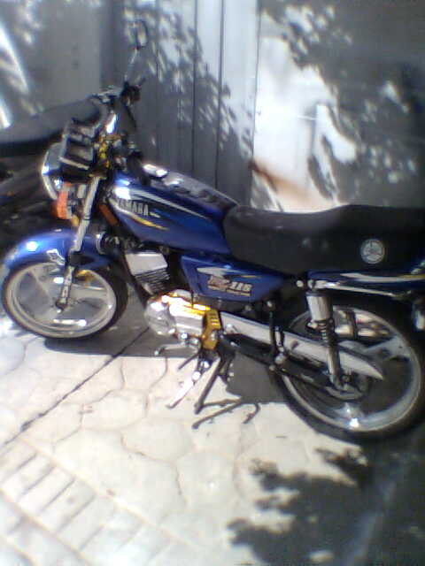 rx 115 yamaha: rx 115 engallada..