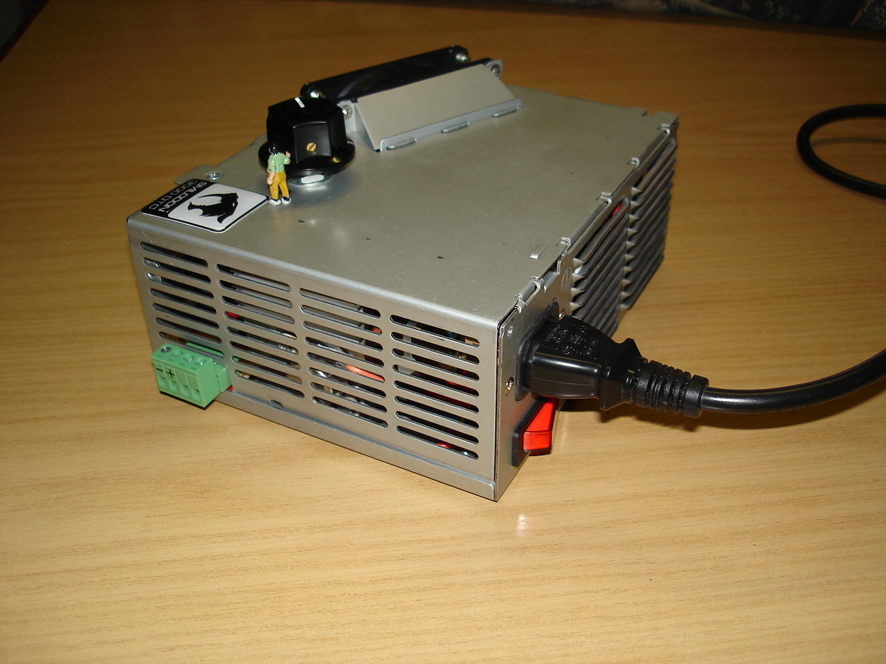 ALIWAL NORTH SAR LAYOUT: DC Model Train Controllers