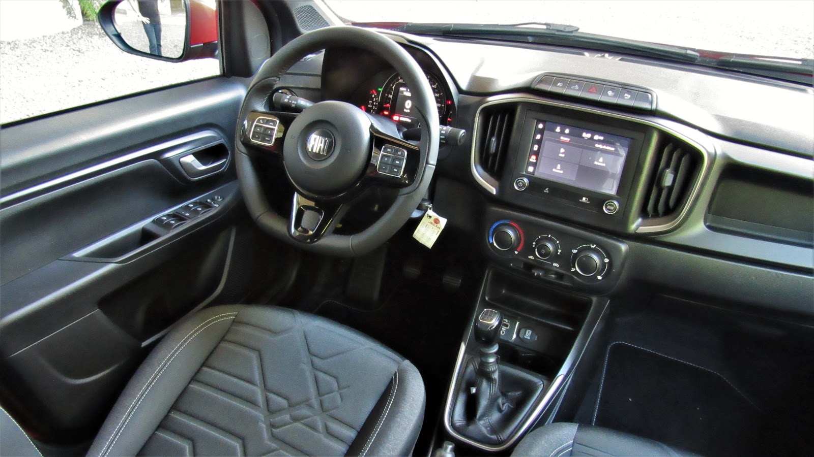 Dirigimos a Fiat Strada Cabine Dupla Volcano 1.3 2021!