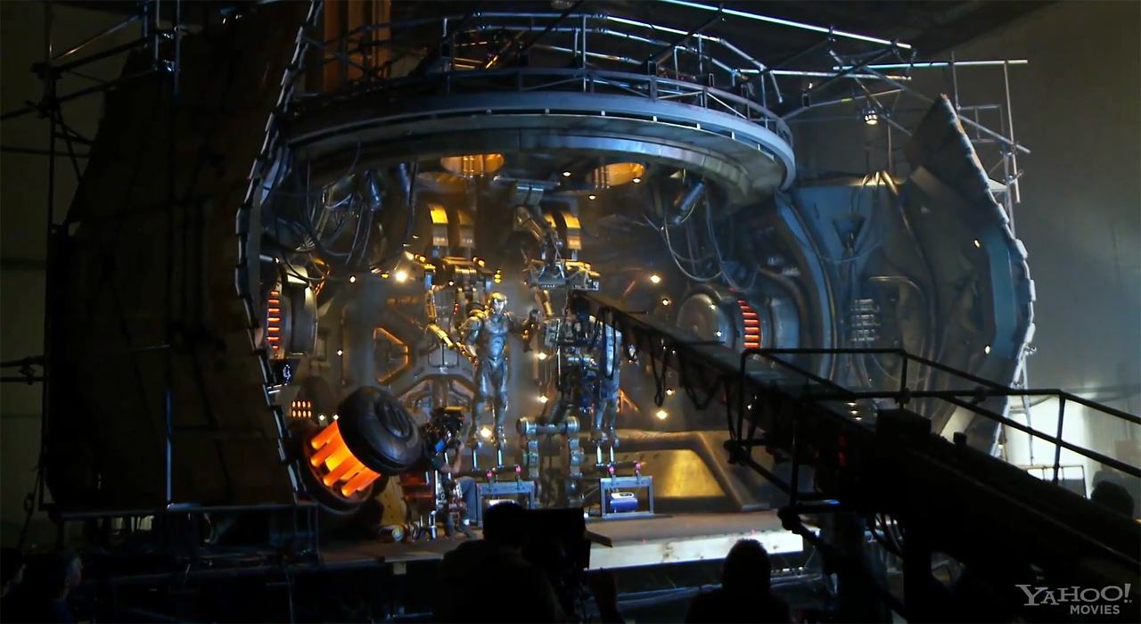 Pacific Rim Cockpit is Real?! - Lazy Boy Tech