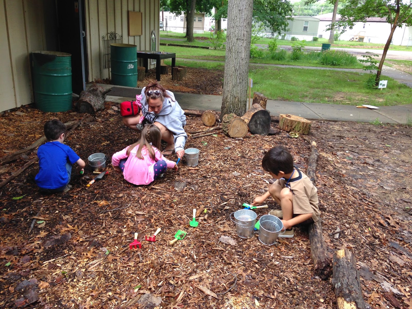 Inside Outside Michiana: Woodlawn Nature Center's Outdoor Class and ...
