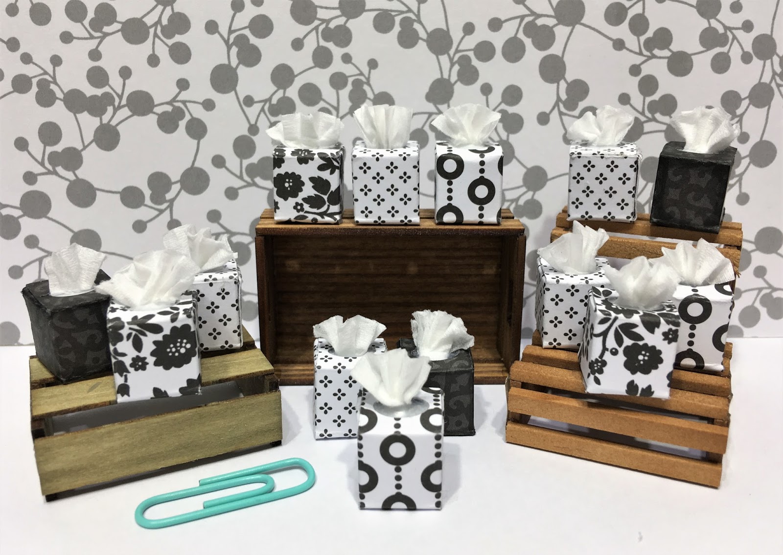 My Miniature Madness: Tissue Box Tutorial