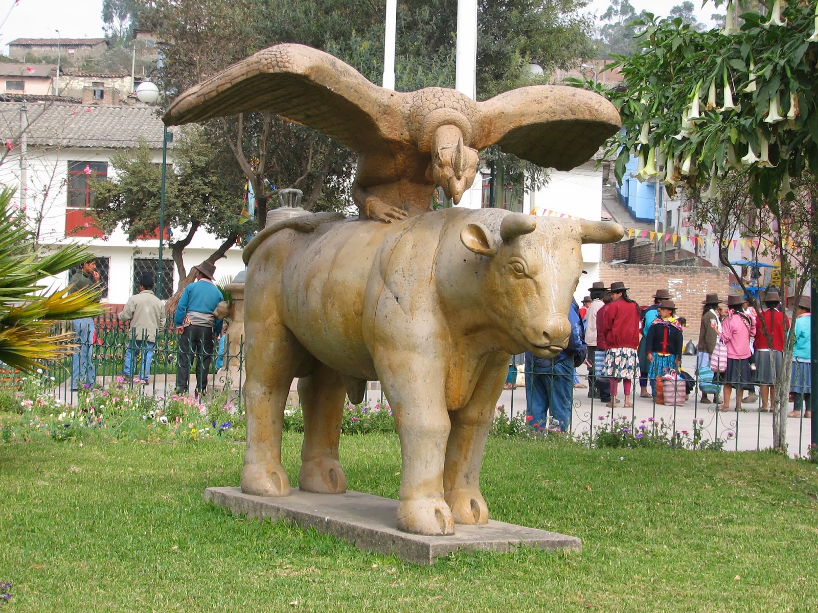 TURISMO EN EL PERU: ANDAHUAYLAS PERÚ