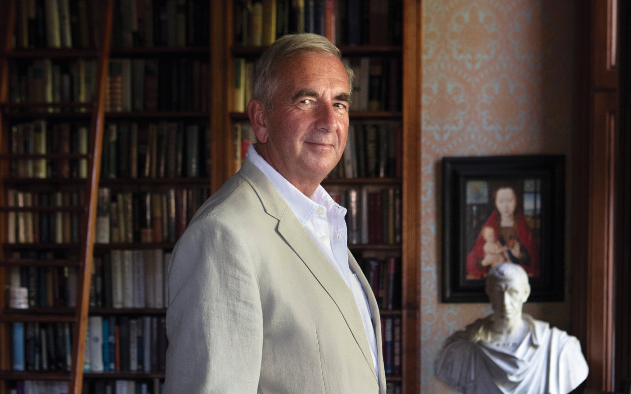 Net als de V2 zelf komt de gelijknamige roman van Robert Harris niet ...