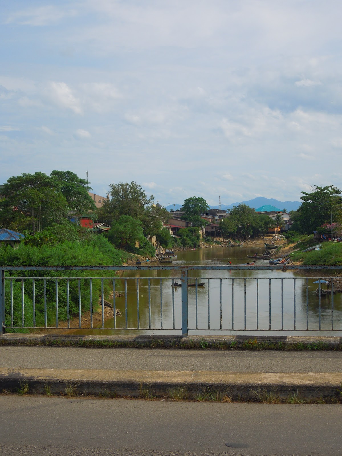 East to West...: Bangkok to Sungai Kolok