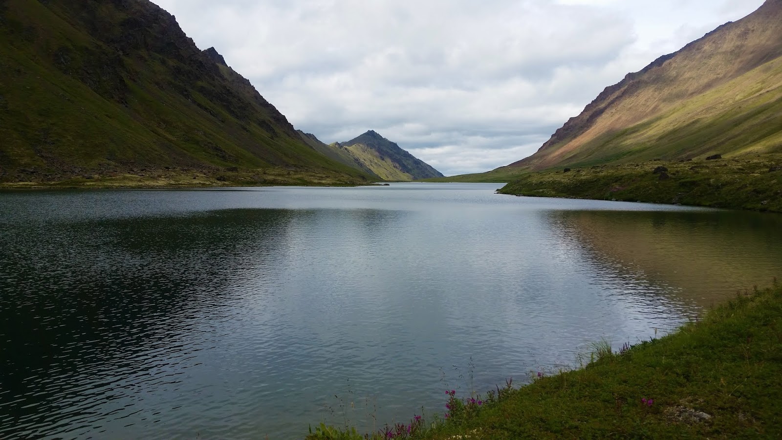 Hike to Williwaw Lakes and Long Lake