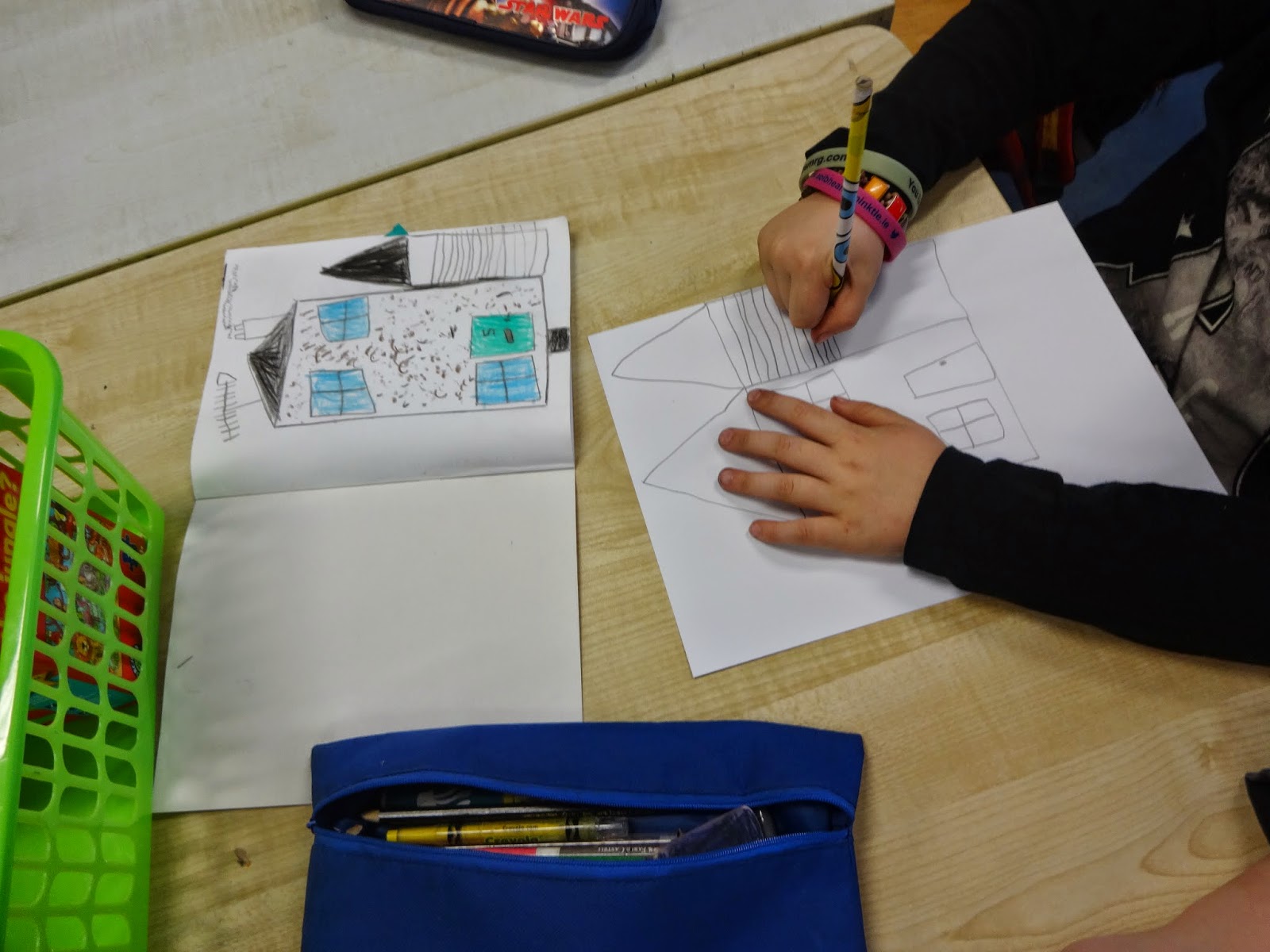Claire's Primary School Art: Sketch Books in the Classroom