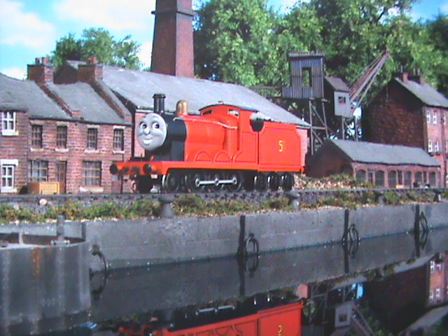 The Thomas and Friends Review Station: S8 Ep.5: James Gets a New Coat