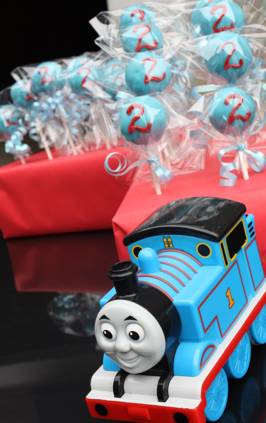 Mel's Sweet Treats: Thomas the Train Cake Pops