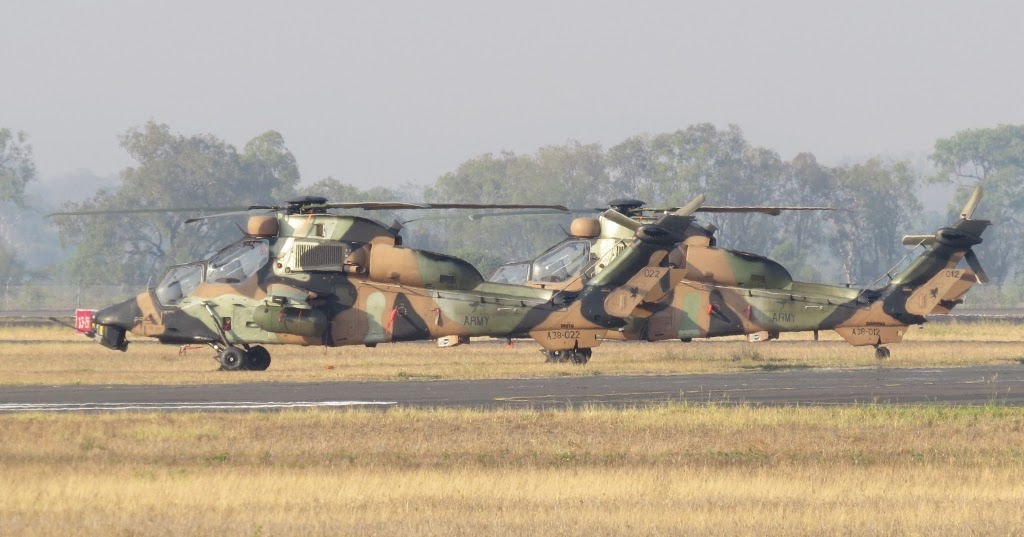 Central Queensland Plane Spotting: The Two Australian Army Tiger ARH ...