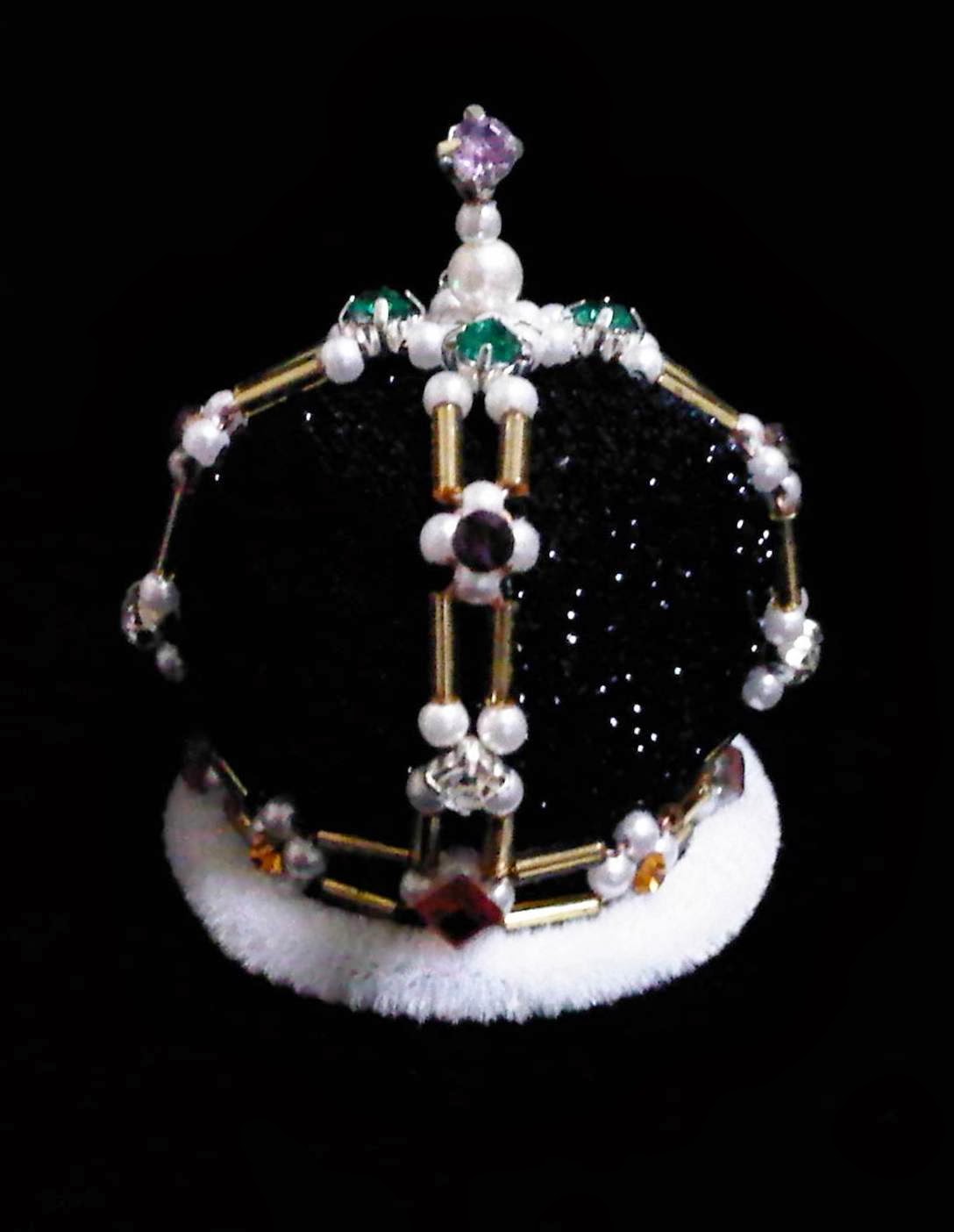 The World of Daniel: Tiaras and Trinkets on Tuesday (Crown Jewels of ...