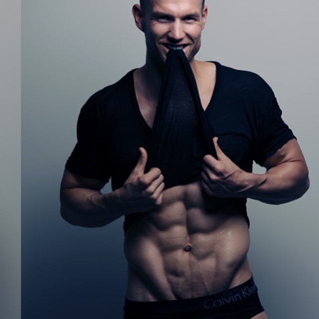 Hunksinswimsuits: Lucas Kerr in black briefs: damn those abs on the ...