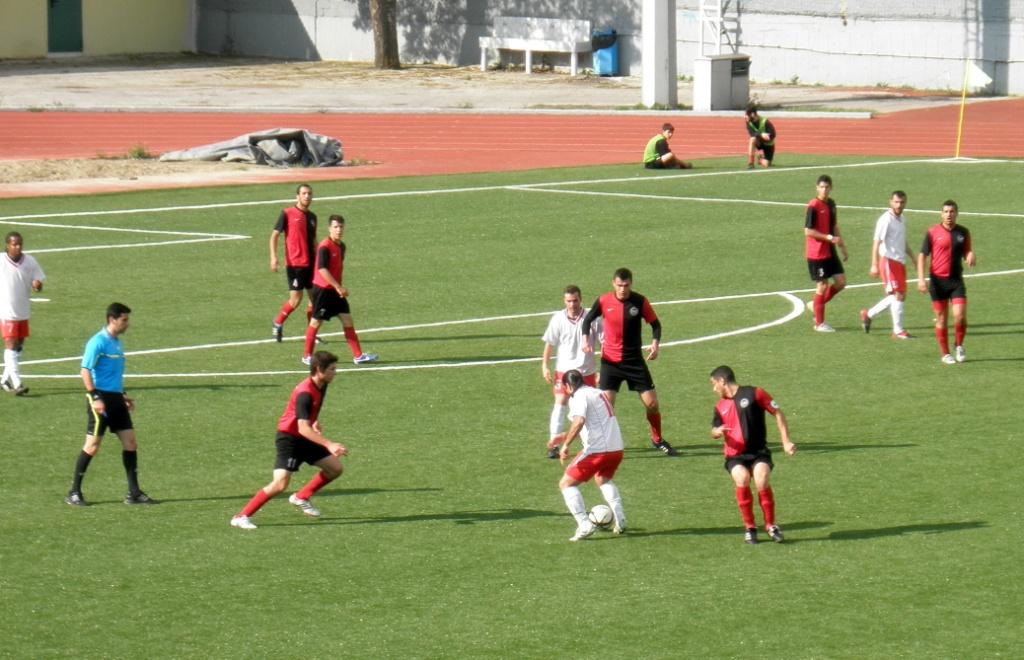 Olympiakos liosion f.c: ΜΕΓΑΛΗ ΝΙΚΗ ΜΕ ΑΝΑΤΡΟΠΗ 3-2 ΤΑ ΣΟΥΡΜΕΝΑ