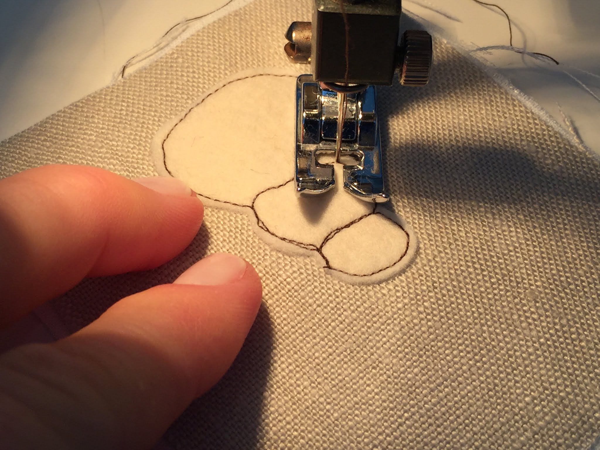 Stitching Notes: Tutorial: Gift Tags