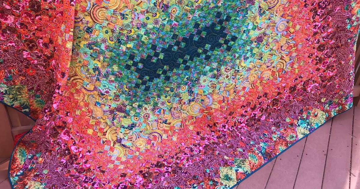 Doodlebugs and Rosebuds Quilts: Blooming Burst of Color