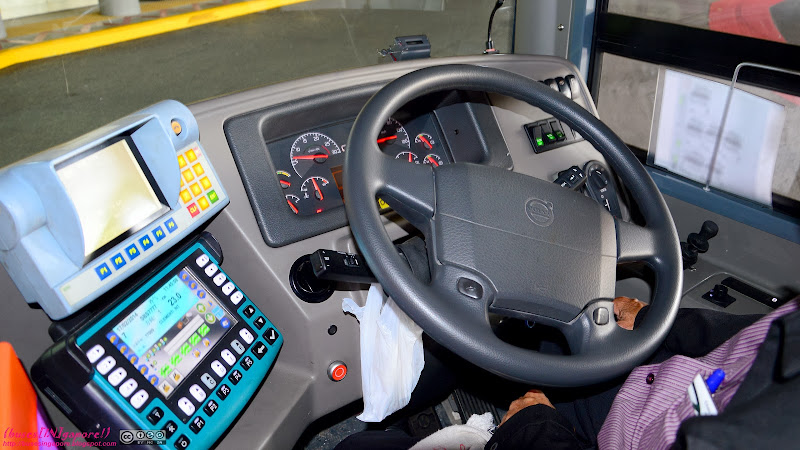 (buses[IN]gapore!): February 2014