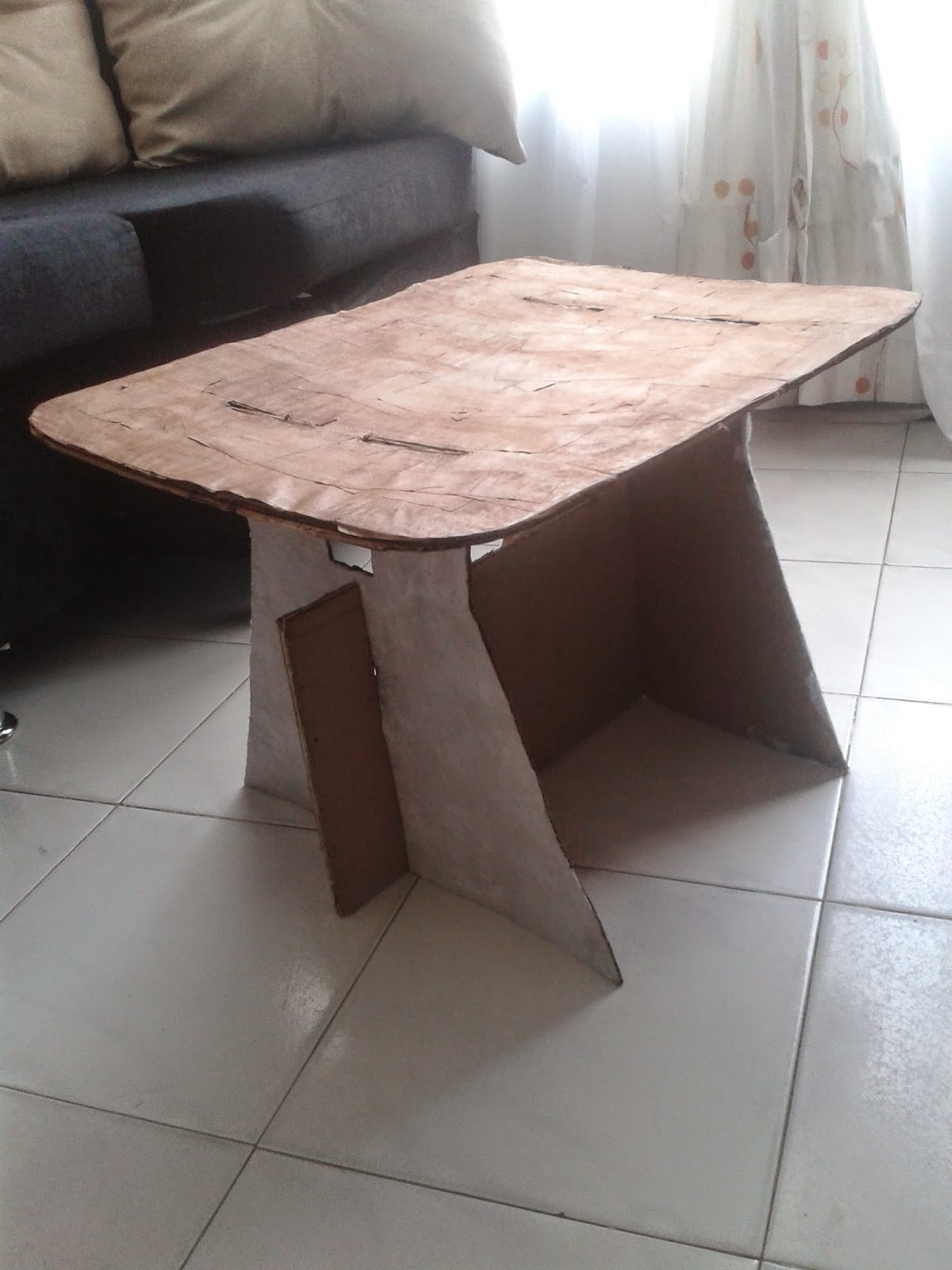 mesa de carton