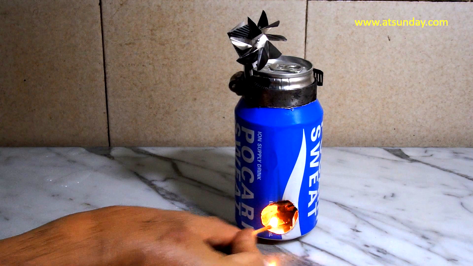 ~: Model Turbin Uap Dari Kaleng Minuman