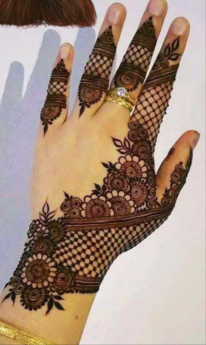 35+ Best Mehndi Design Images For Holi || Holi Mehndi Design Images ...