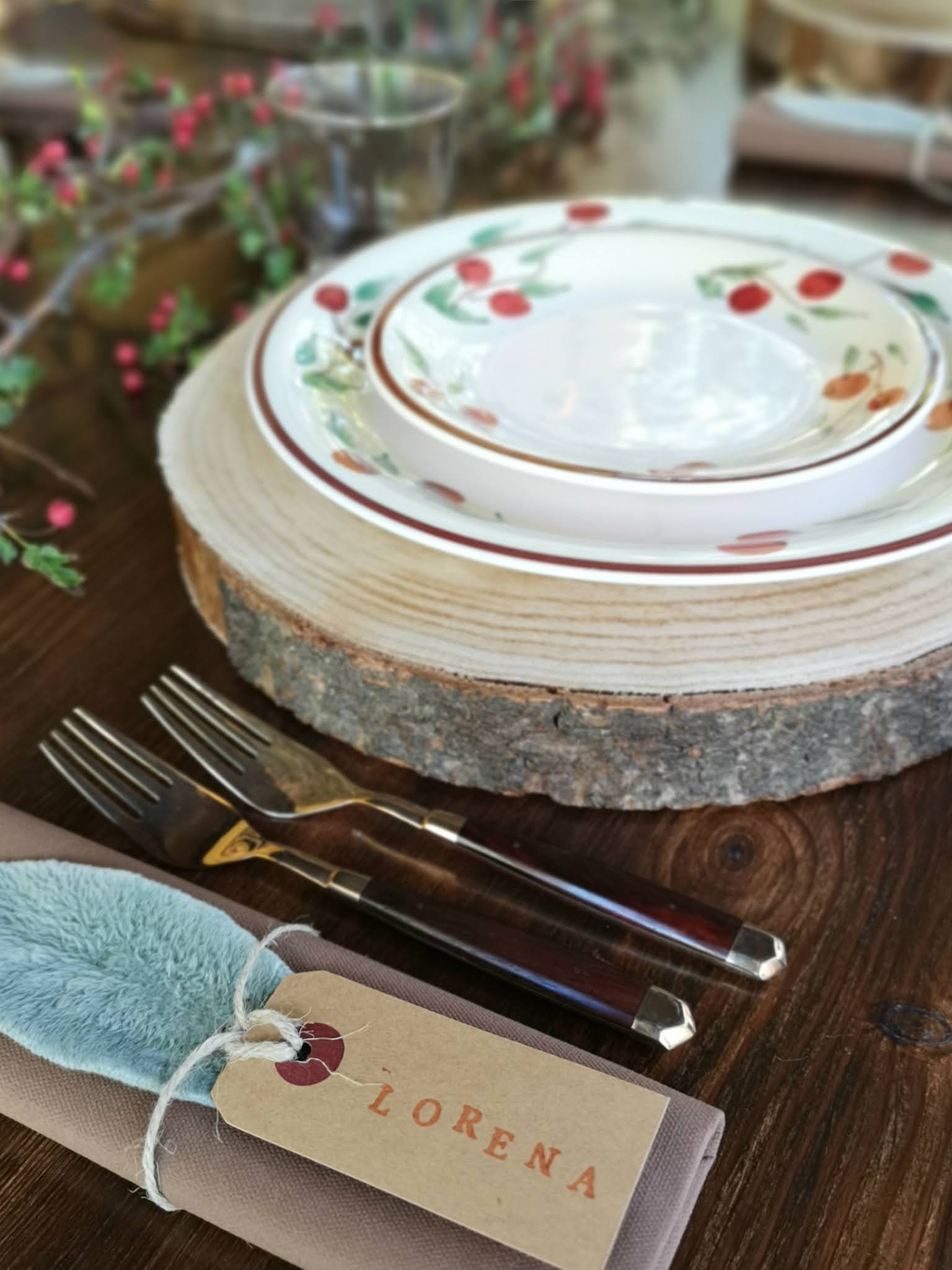 Una tavola rustica per un compleanno al contrario... | BRICIOLE DI SAPORI