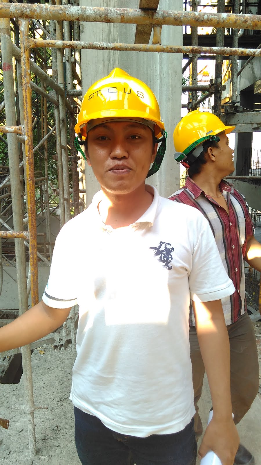 Sistem Kartu Parkir Jurusan Menggunakan Sensor Warna