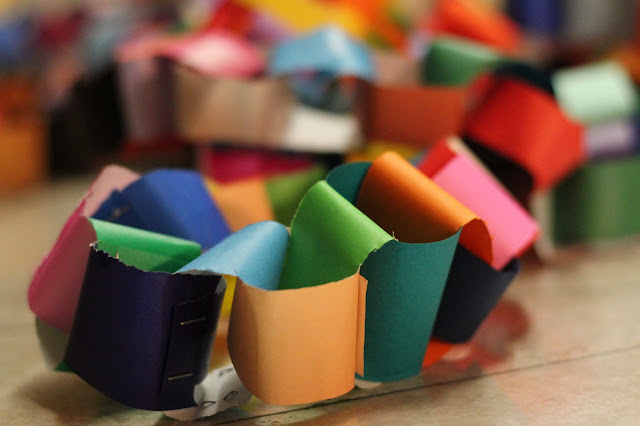 Good Things*: The World's Biggest Paper Chain*