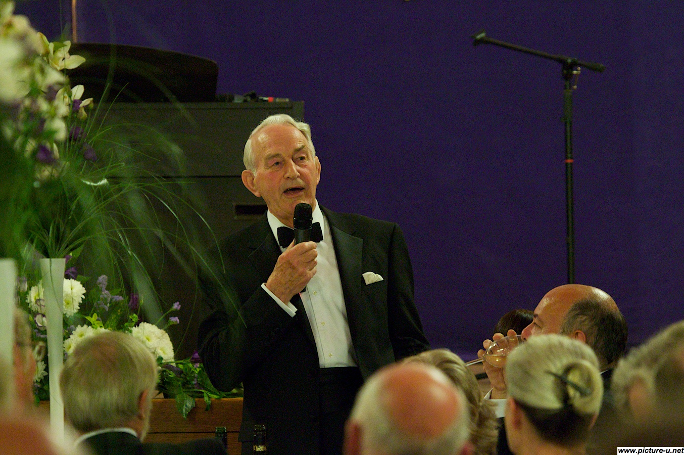 Talking Pictures: Ian Beer at 80 : A Reason To Celebrate