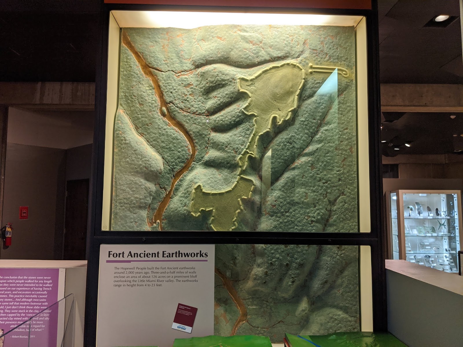 Travels of a Hobgoblin Taphophile: Fort Ancient Earthworks - Ohio ...