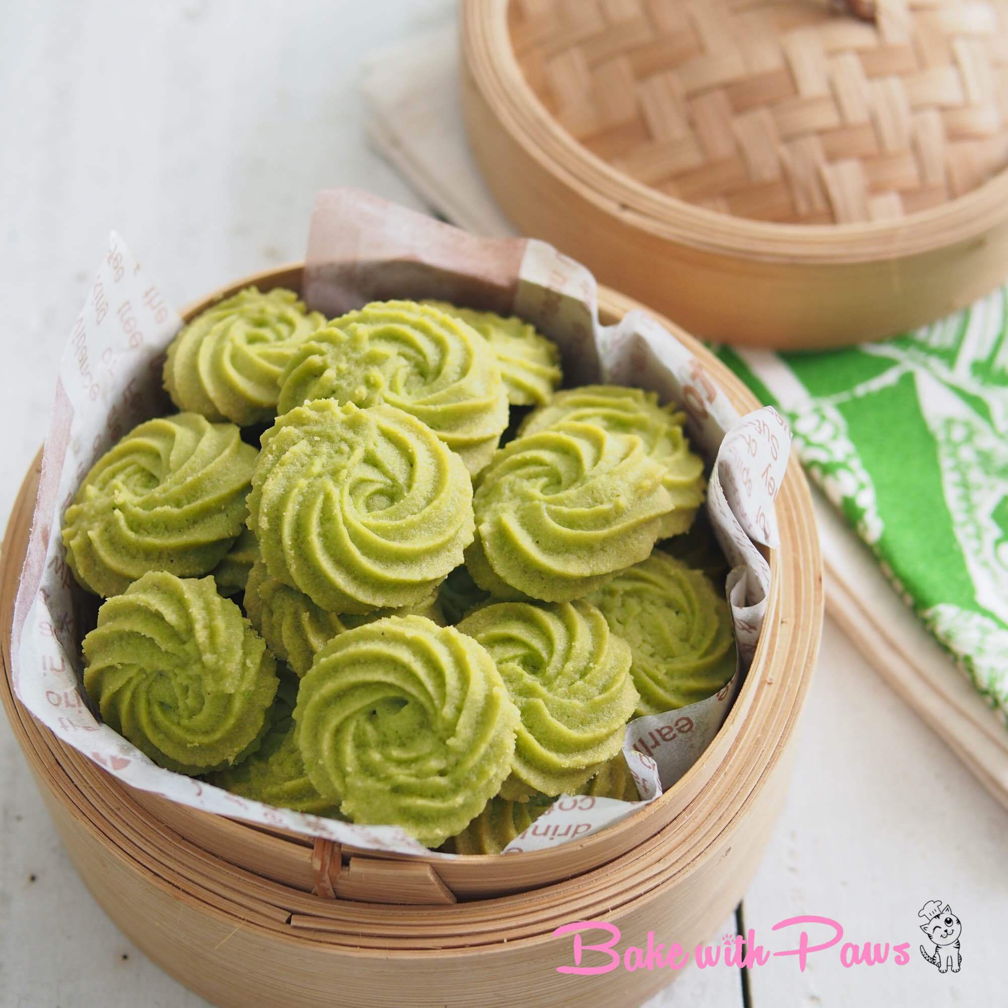 Pandan Butter Cookies - BAKE WITH PAWS