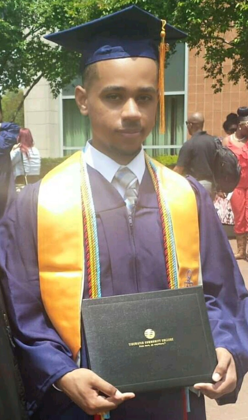 2020-03-18: Travis Reid (Computer Science PhD Student)