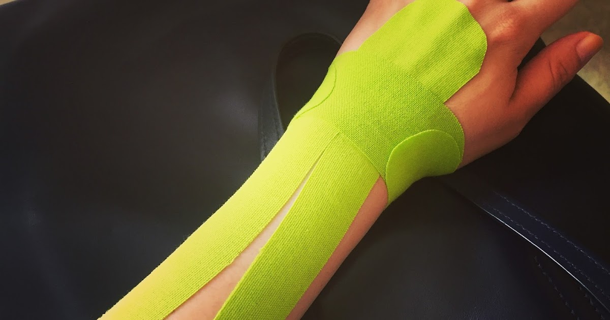 Anna Ananasová: Zánět šlach aka mám v paži