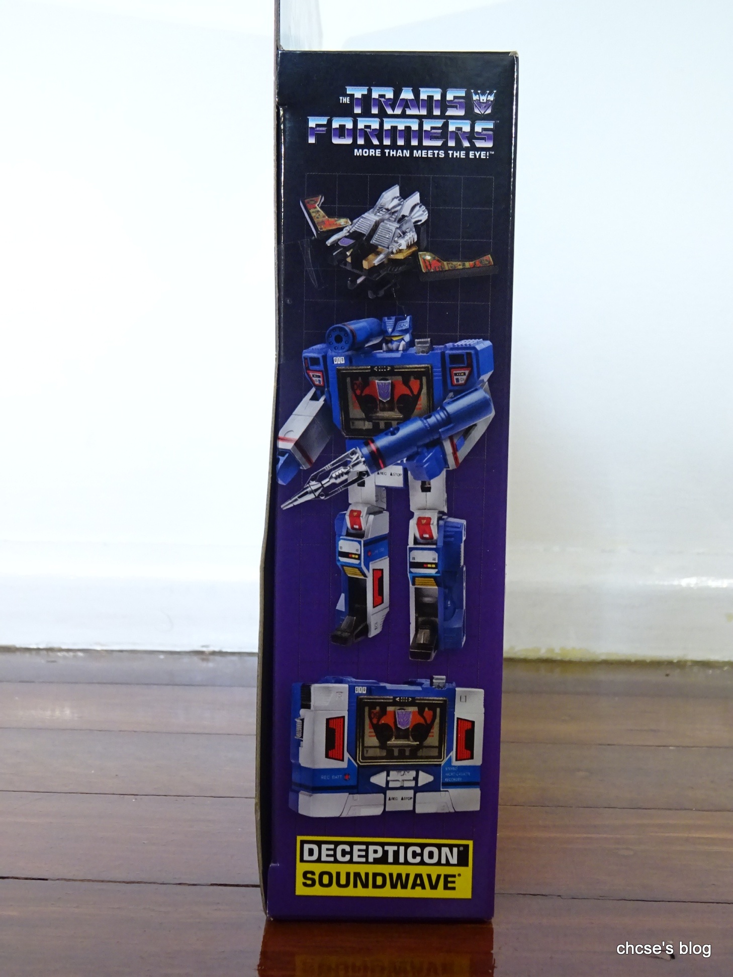 ChCse's blog: Toy Review: Transformers Generation 1 Soundwave w ...