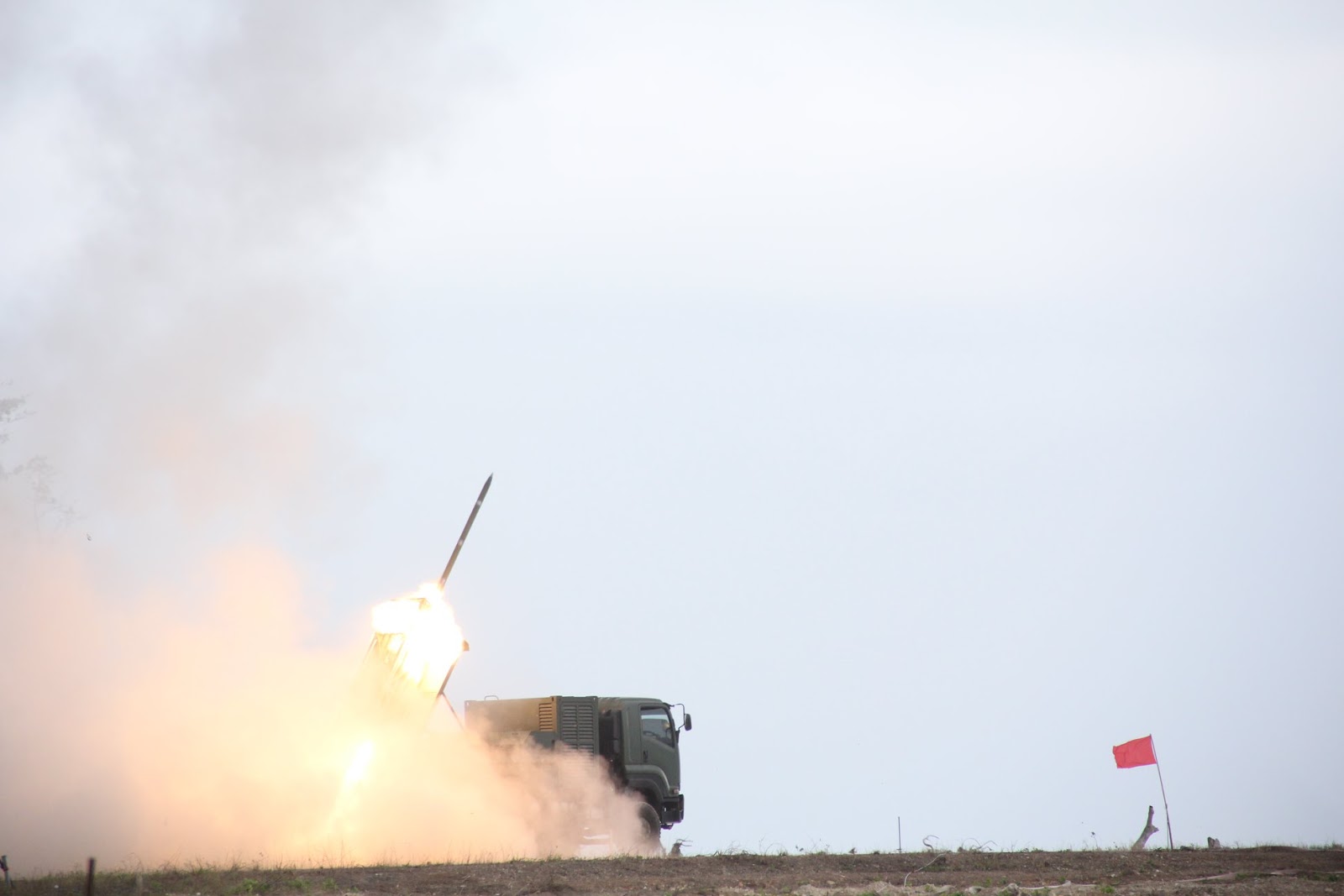 AAG_th บันทึกประจำวัน: DTI ไทยประสบความสำเร็จในการทดสอบการยิงจรวดหลาย ...