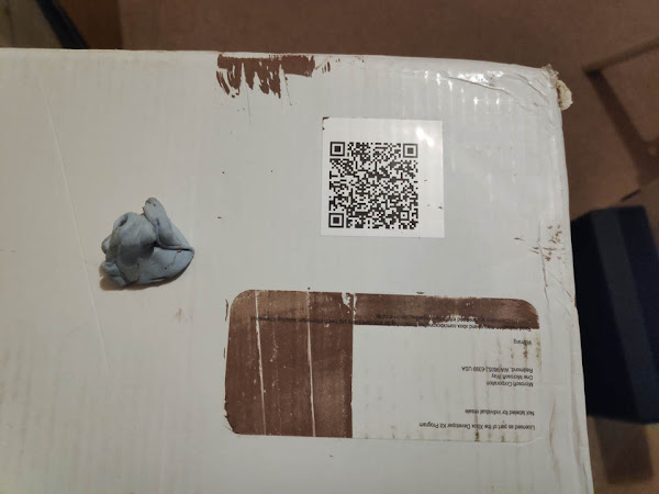 Rusty s Blog Cleaning Removing Parcel Tape Packing Tape Residue From Cardboard Box rusty-s-blog-cleaning-removing-parcel-tape-packing-tape-residue-from-cardboard-box