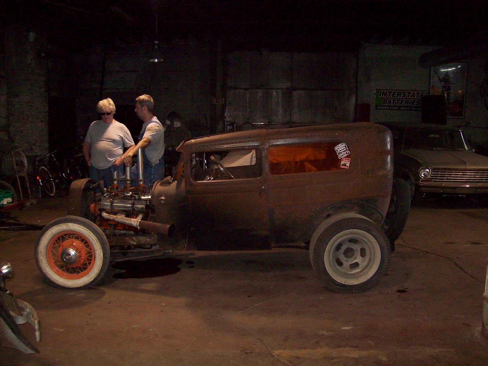 An Unassuming Motorcycle Enthusiast Strolling Through Life...: Los Punk ...