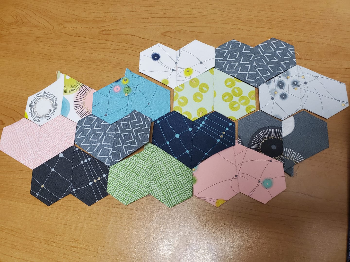 My Sewing Room: EPP Hearts