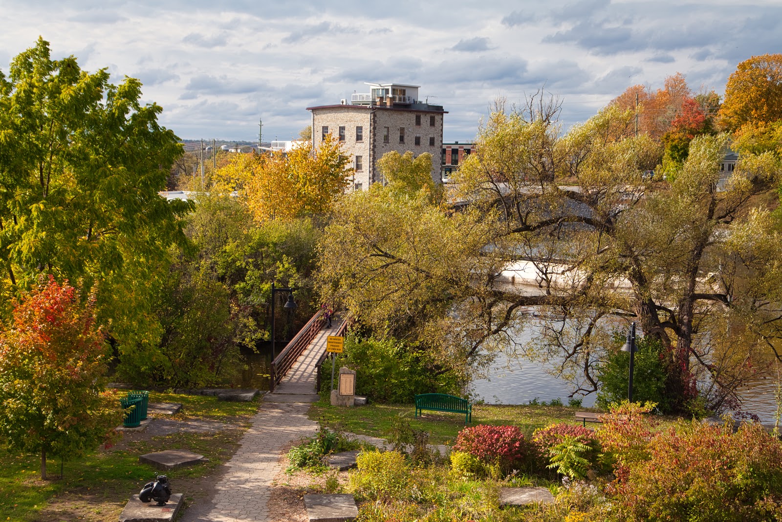 Charming Almonte - Bold Past and Vibrant Present - Explore the World ...