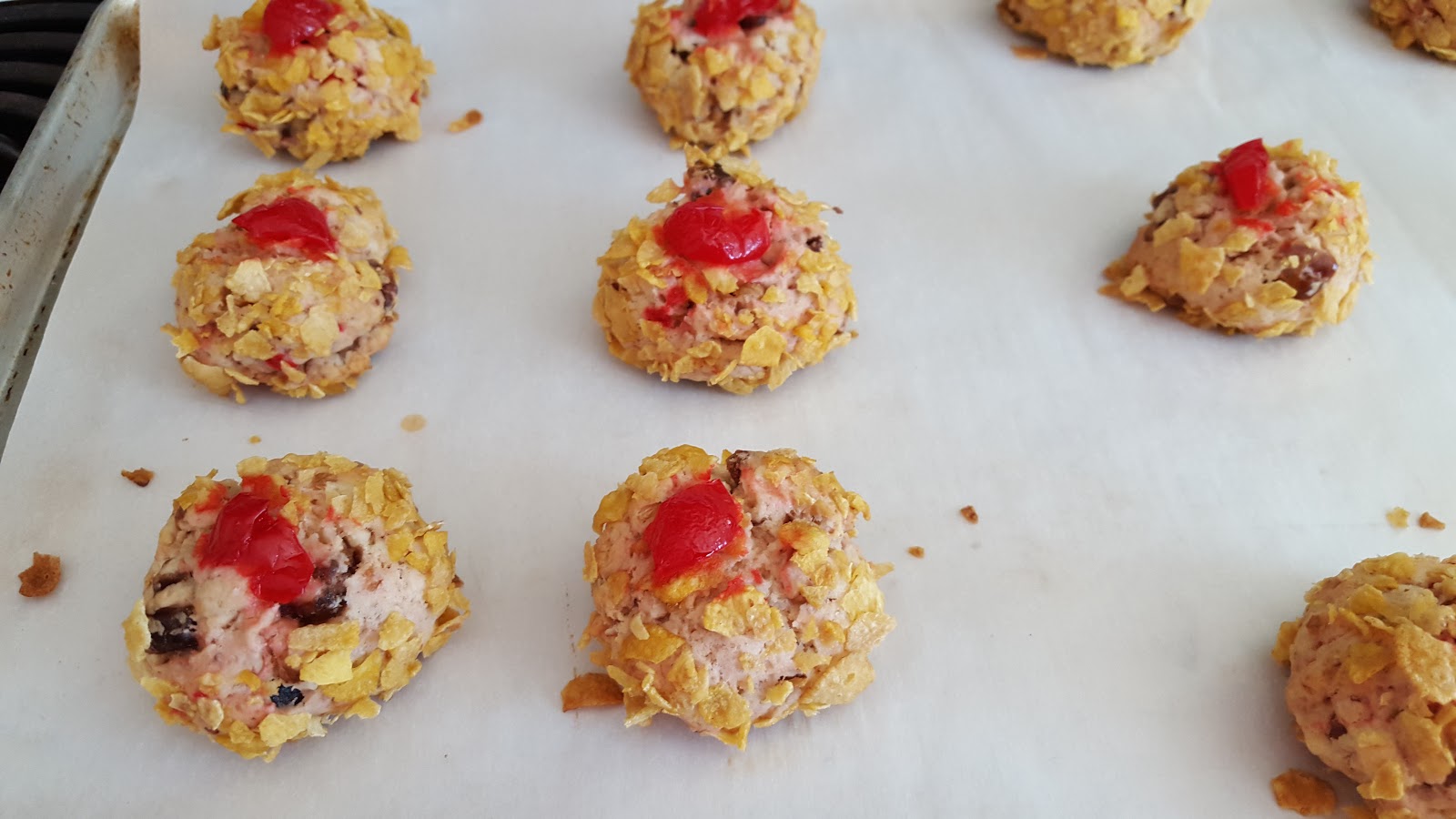 My Patchwork Quilt: AMISH CHERRY COOKIES