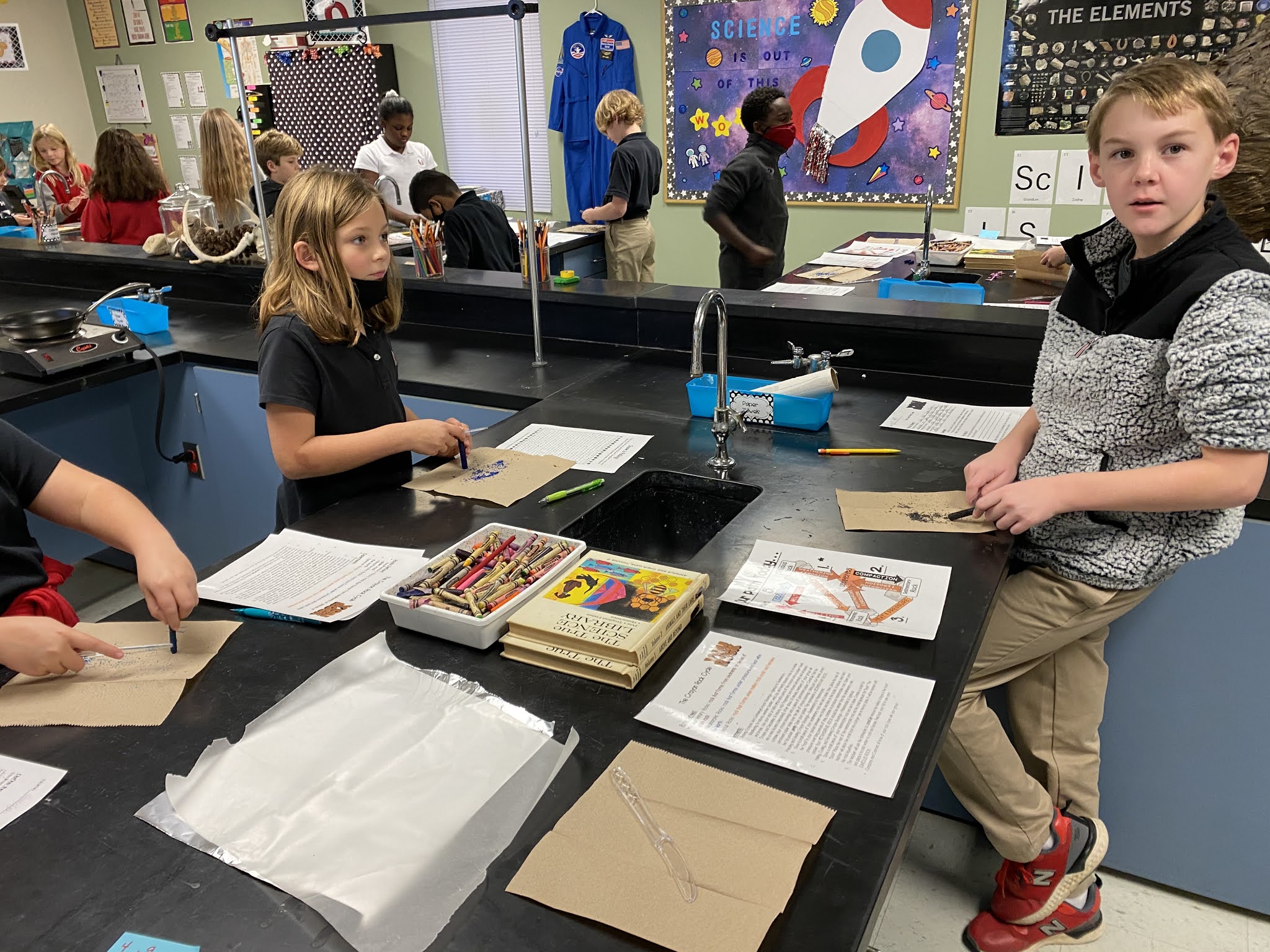 FPD Elementary Science Lab: 4th Grade Crayon Rock Cycle