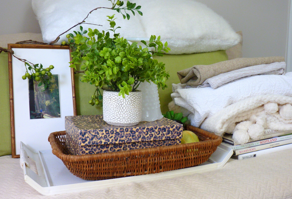 Seven Essentials for Home Staging | DIY Home Staging Tips